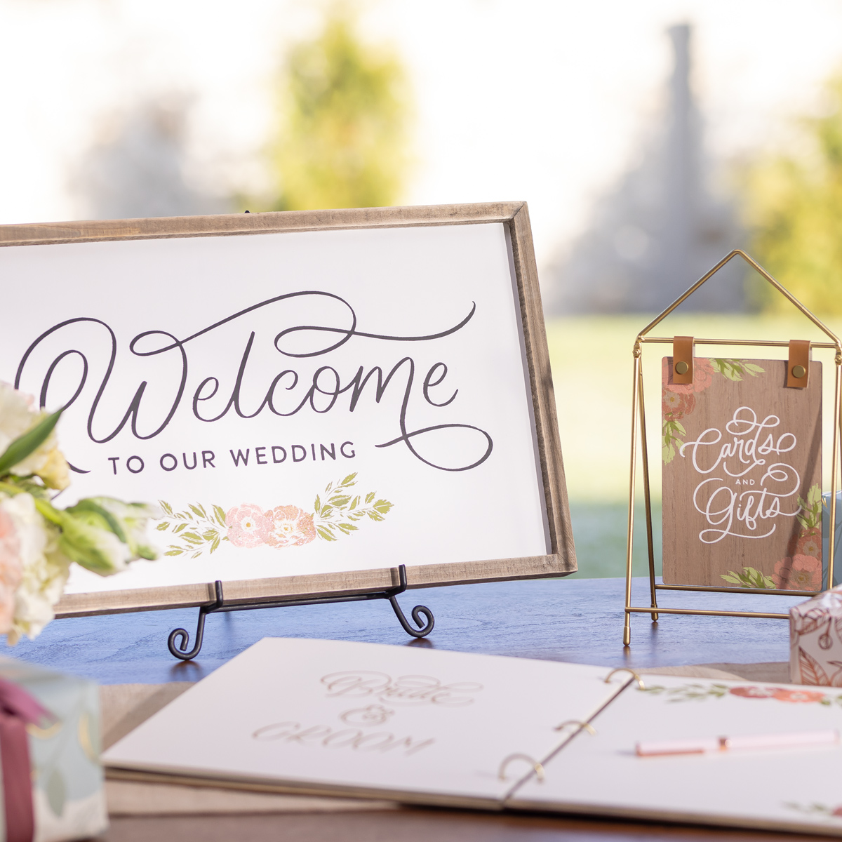 Chalk Couture. Welcome to Our Wedding | DIY | Chalk Couture
