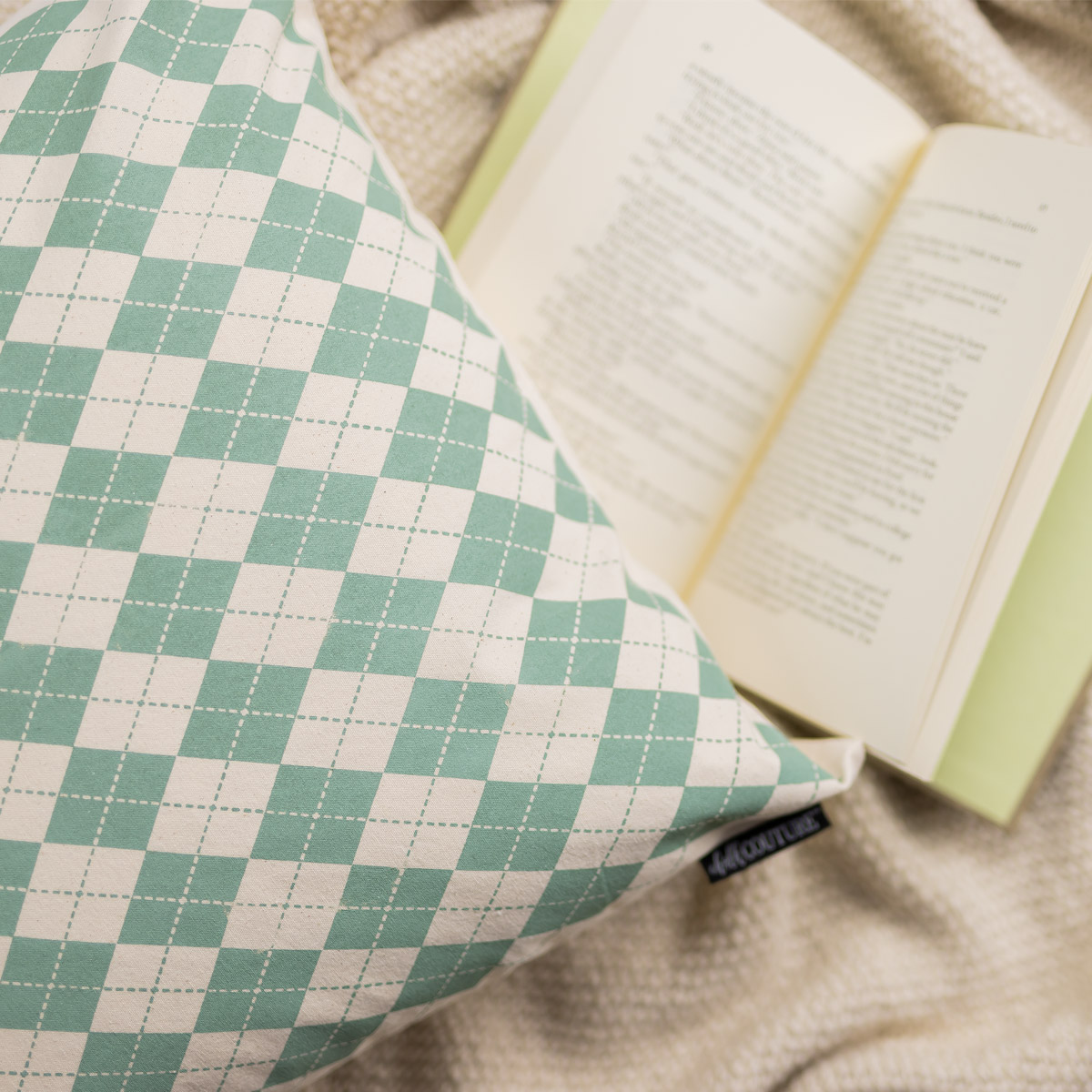 Chalk Couture. Argyle Pattern | Home Decor | Chalk Couture