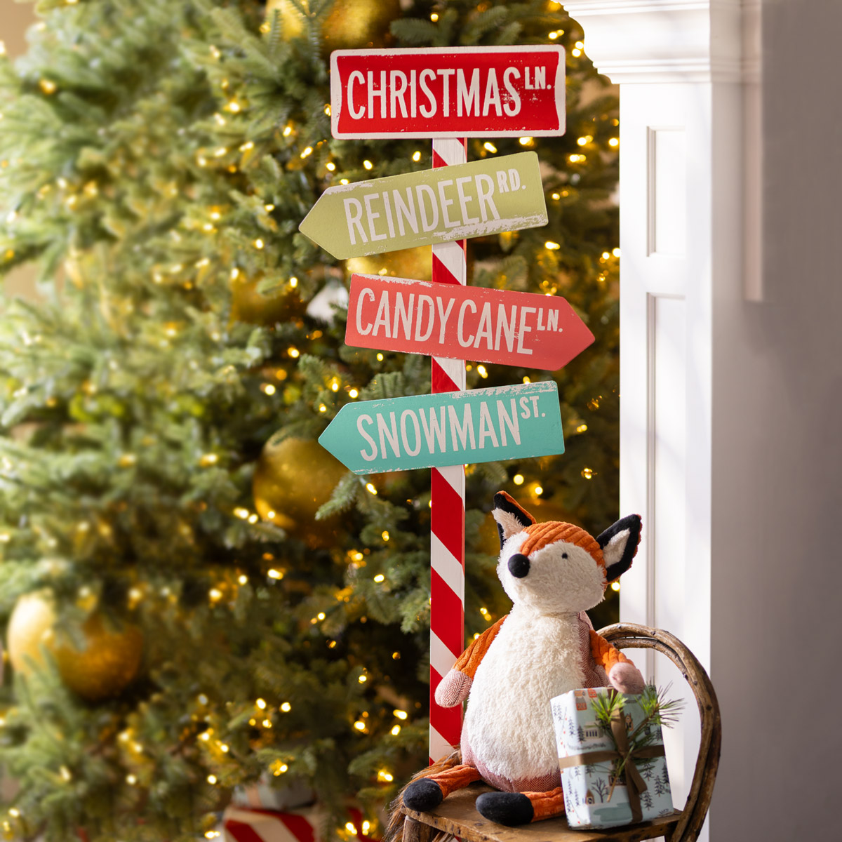 Chalk Couture. Christmas Lane | Home Decor | Chalk Couture